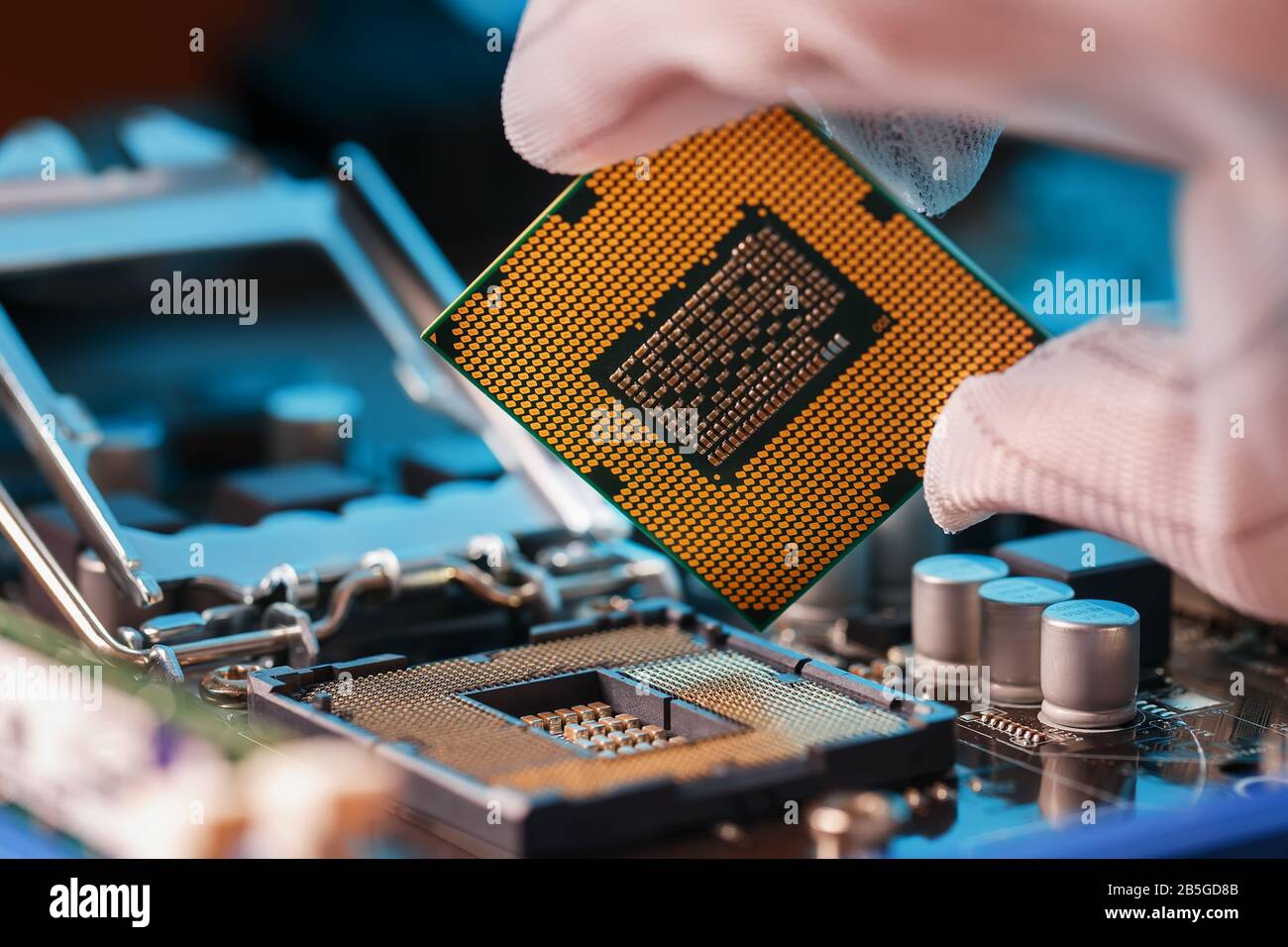 Electronic engineer of computer technology. Maintenance computer cpu ...