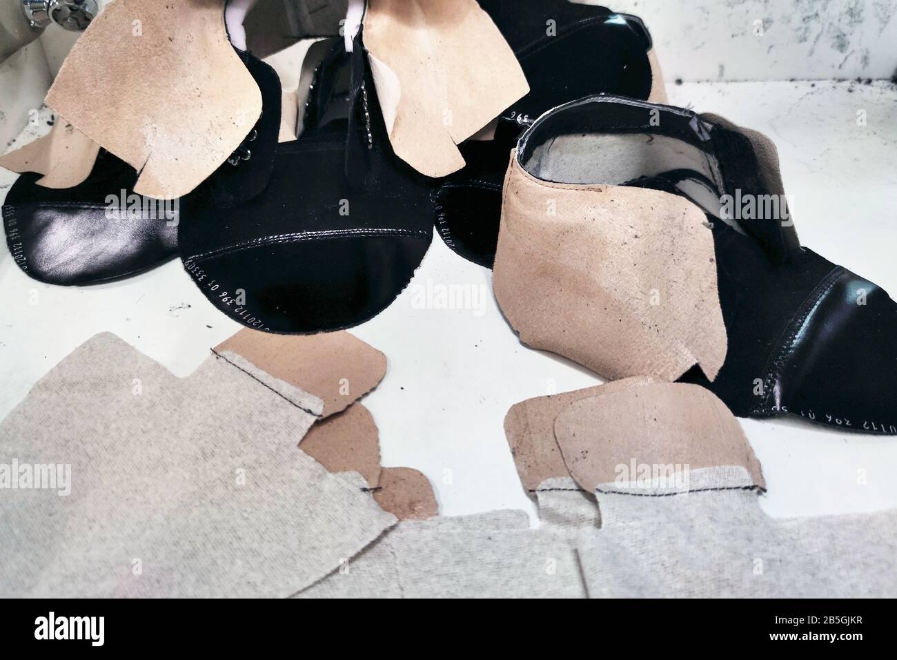 Footwear manufacturing hi-res stock photography and images - Alamy