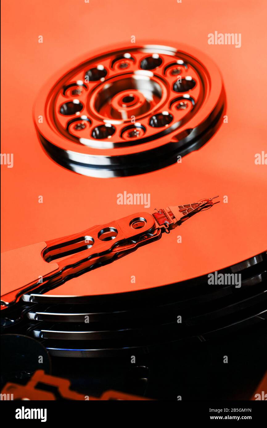 Hard disc center hi-res stock photography and images - Alamy