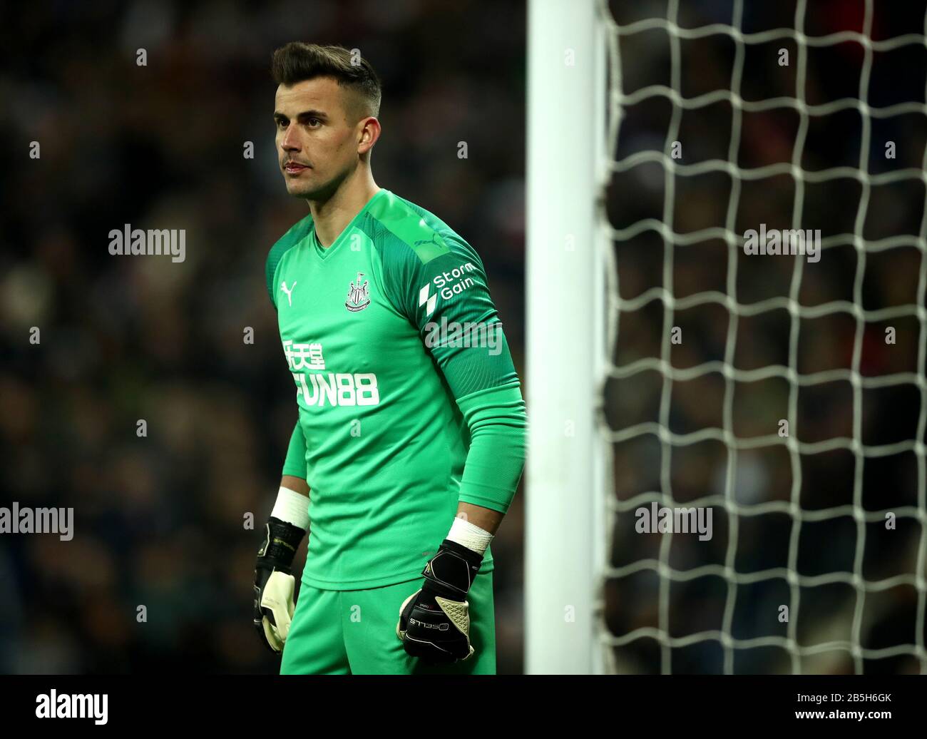Newcastle United goalkeeper Karl Darlow Stock Photo - Alamy