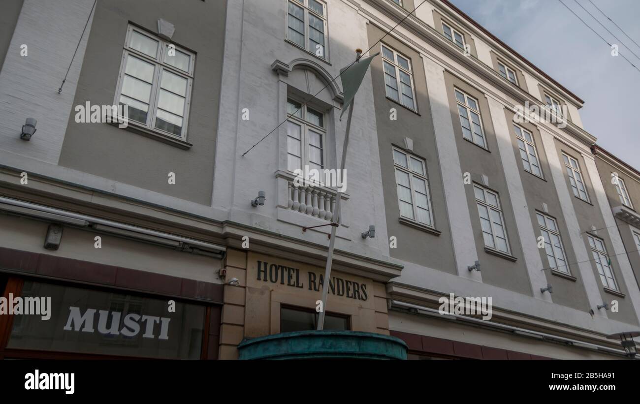 Hotel randers sign hi-res stock photography and images - Alamy