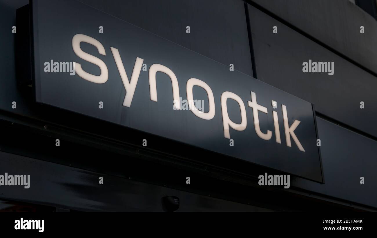 Synoptik logo hi-res stock photography and images - Alamy