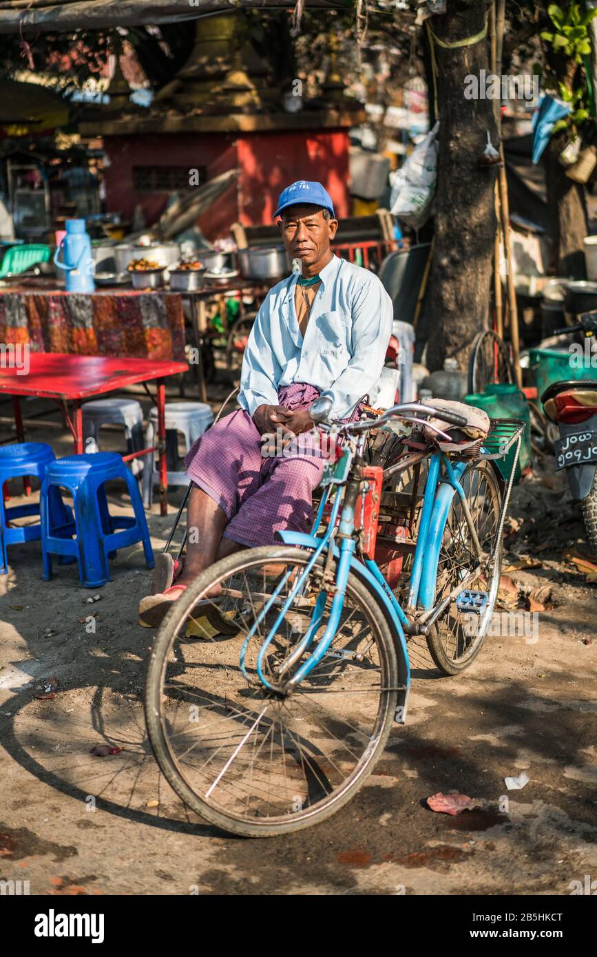 Street scene in the Mandalay, Myanmar, Asia Stock Photo - Alamy
