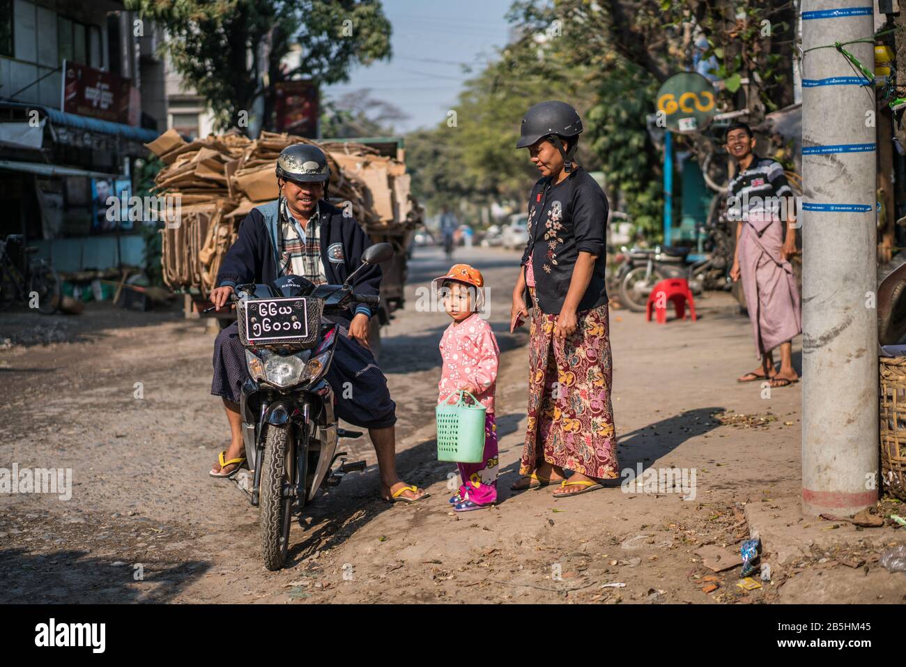 Street scene in the Mandalay, Myanmar, Asia Stock Photo - Alamy