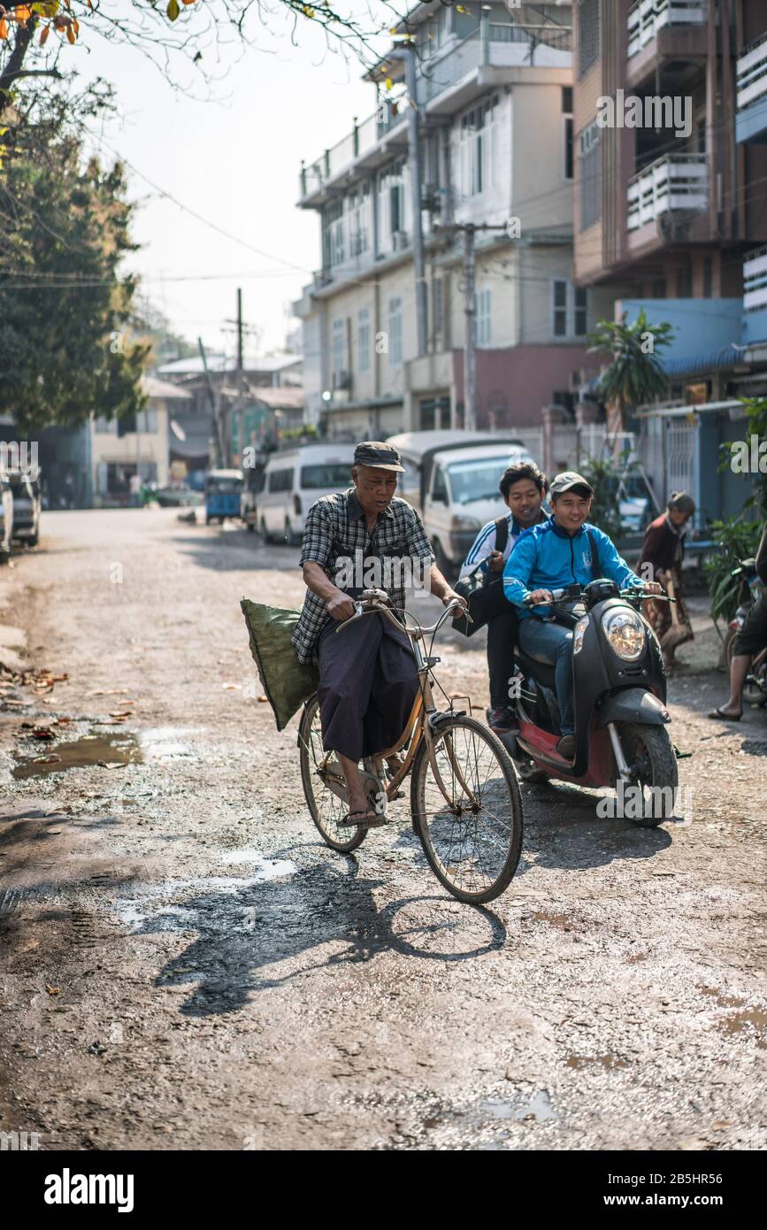 Street scene in the Mandalay, Myanmar, Asia Stock Photo - Alamy