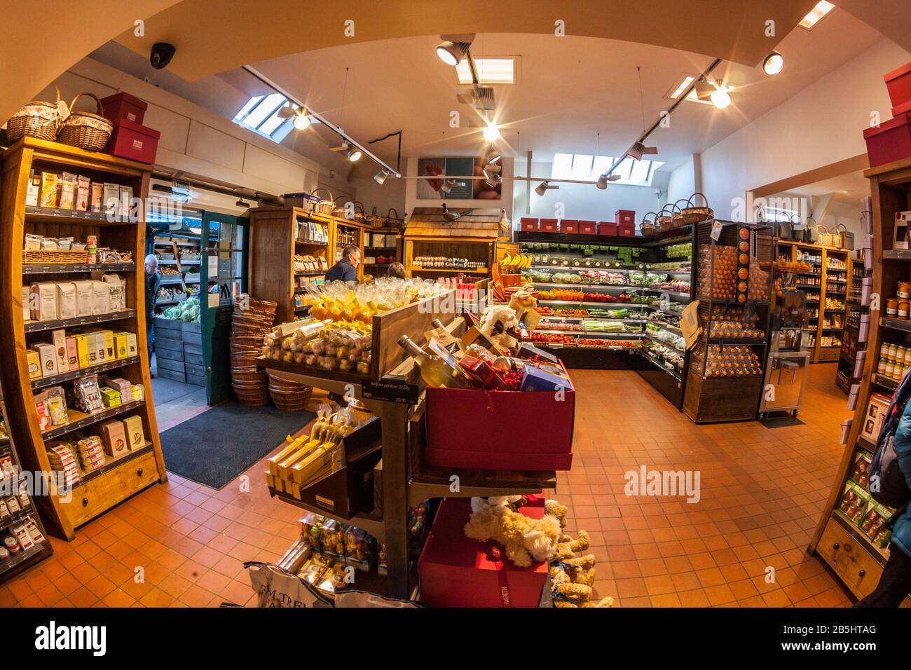 Chatsworth Farm Shop Interior, Pilsley, Derbyshire Stock Photo - Alamy