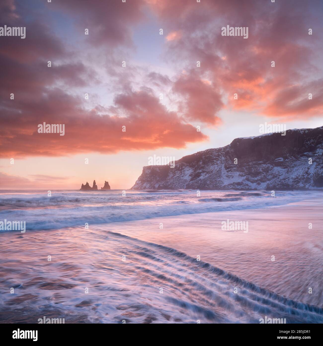 Reynisdrangar rock formations at Cape Dyrholaey, village of Vik i ...