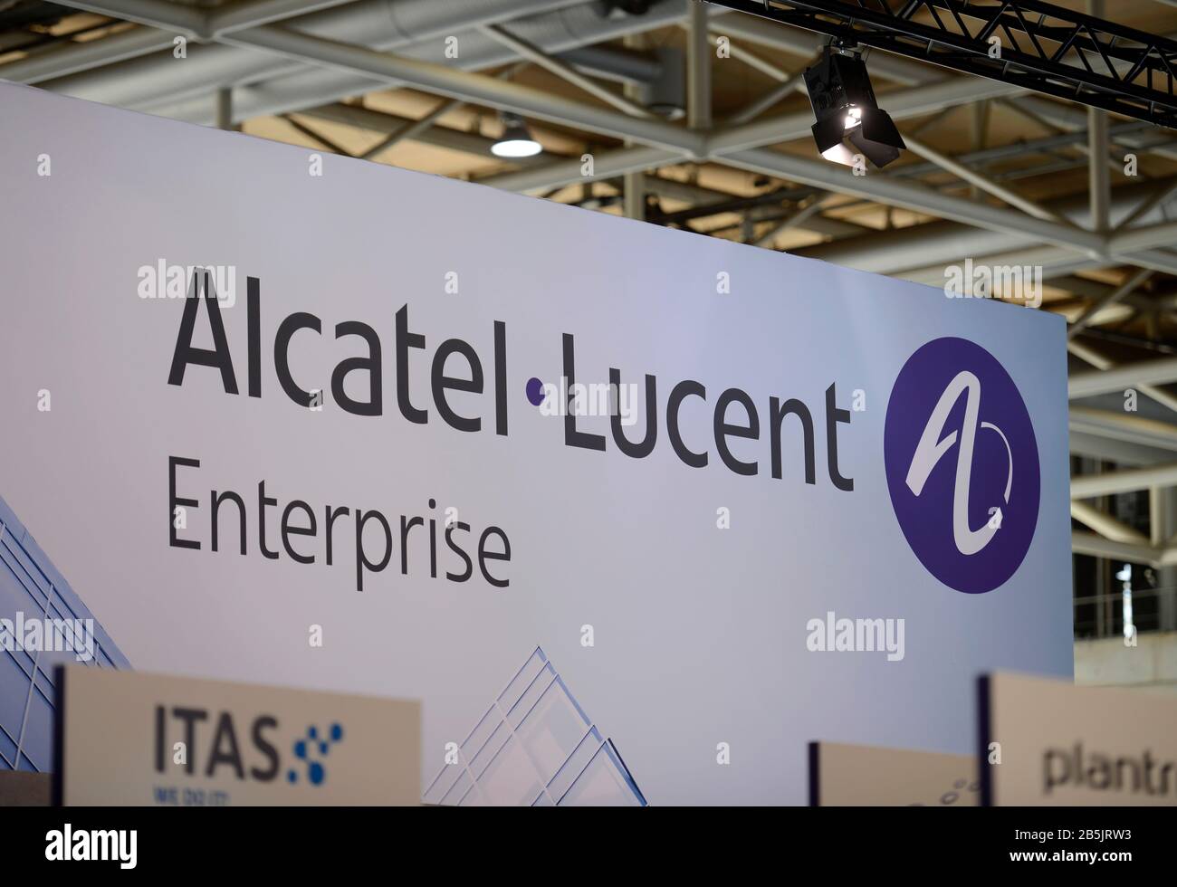 Alcatel lucent logo hi-res stock photography and images - Alamy