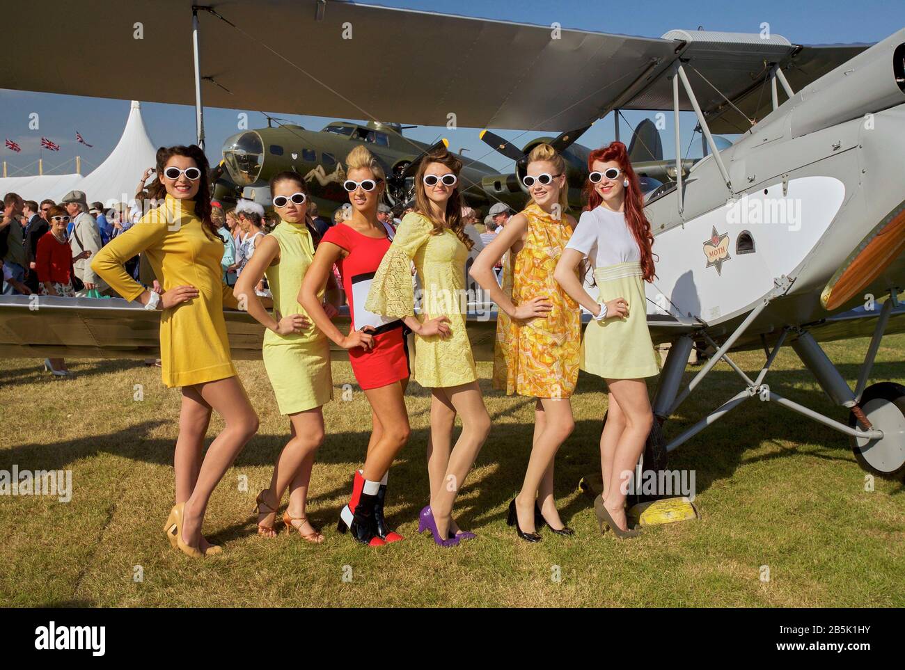 Mini models hi-res stock photography and images - Alamy