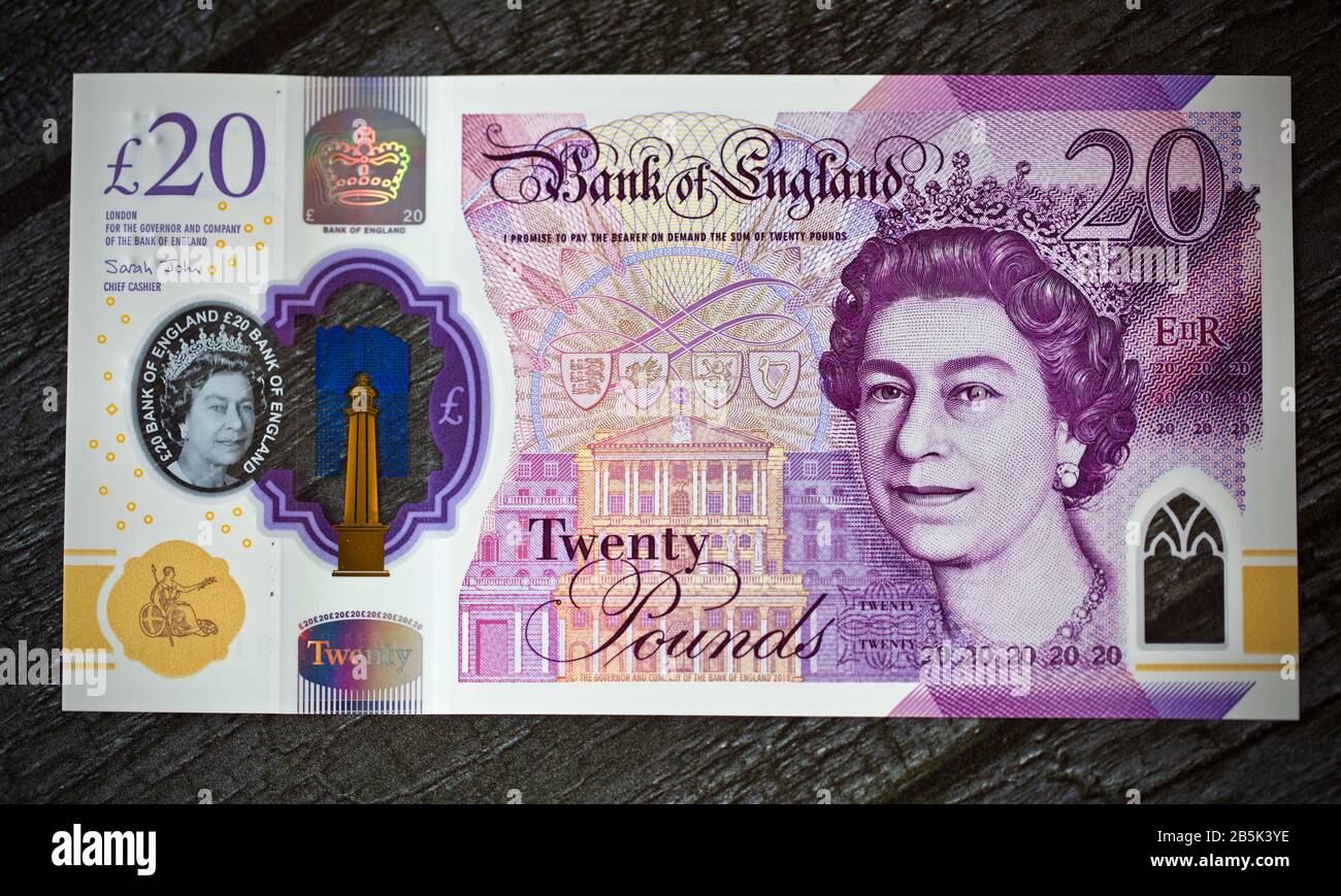 British currency notes hologram hi-res stock photography and images - Alamy