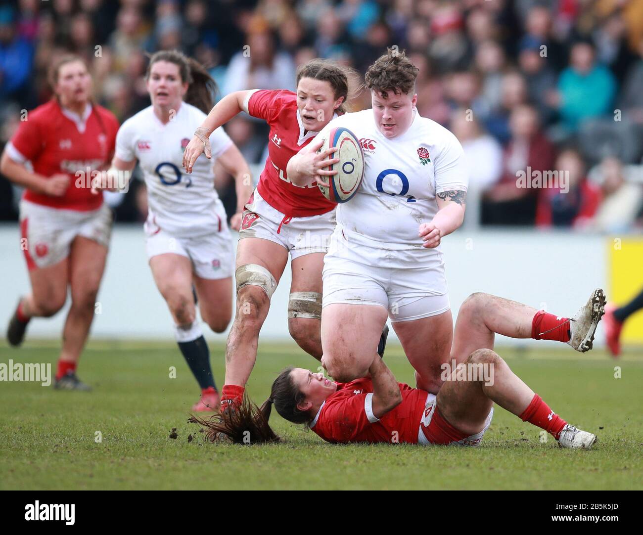England's Hannah Botterman during the Women's Six Nations match at ...