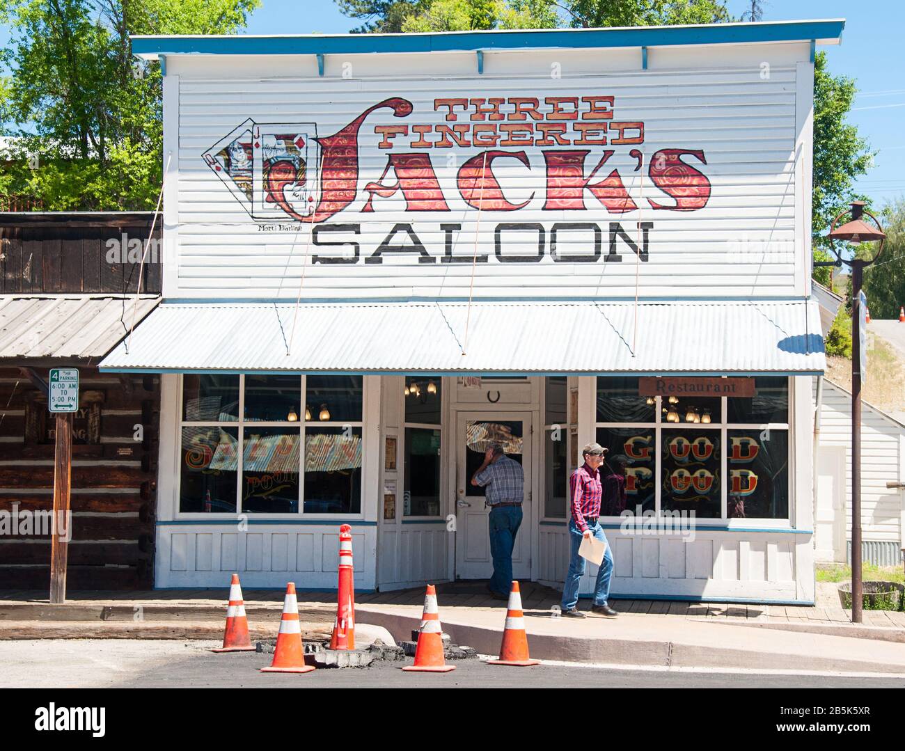 Saloon windows hi-res stock photography and images - Alamy