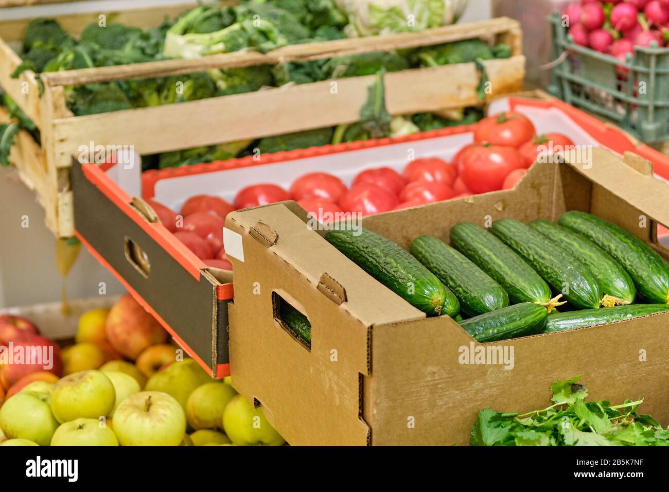 Market counter with vegetables and fruits. Close up Stock Photo - Alamy