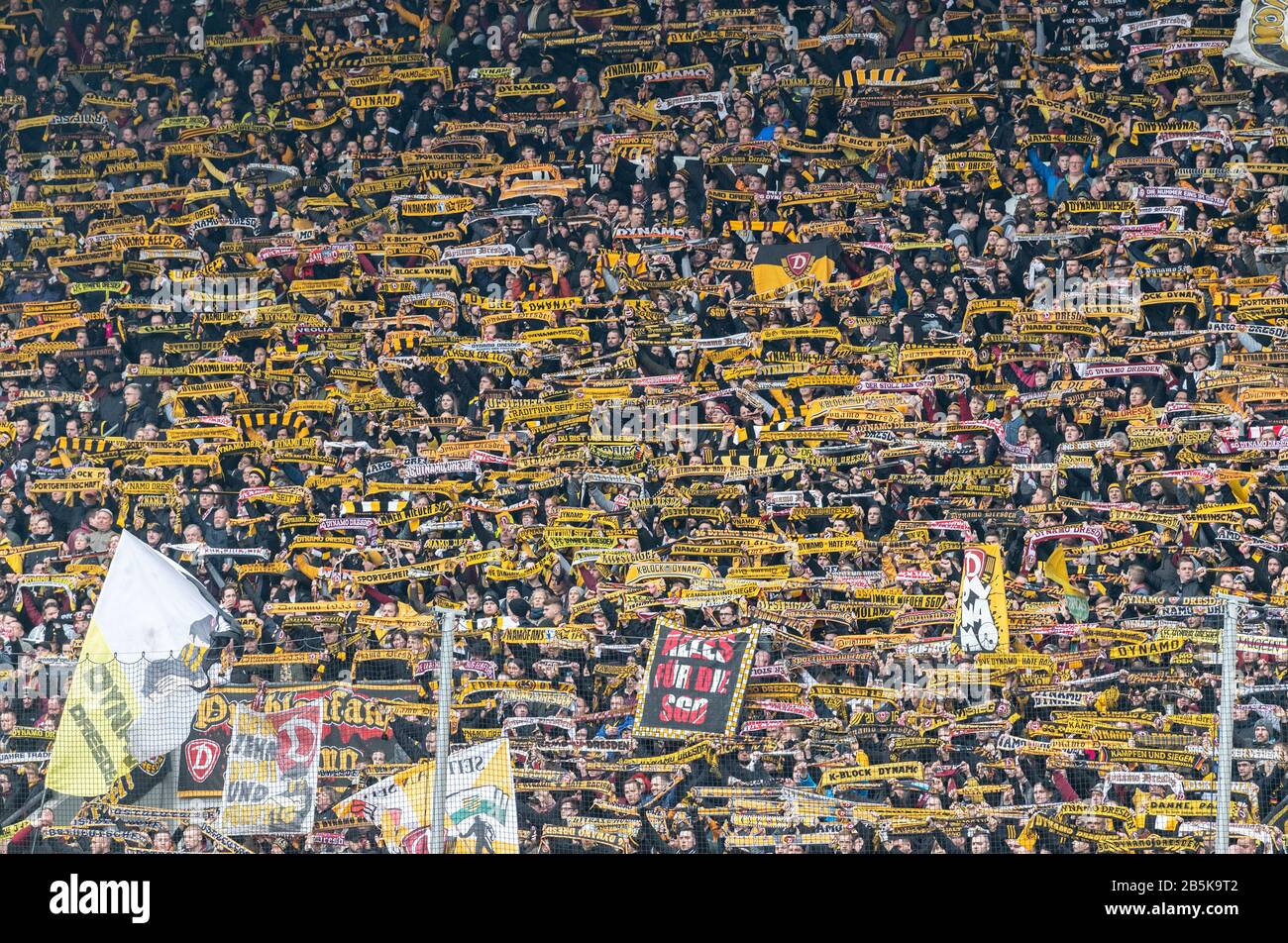 Fans dynamo fan hi-res stock photography and images - Alamy