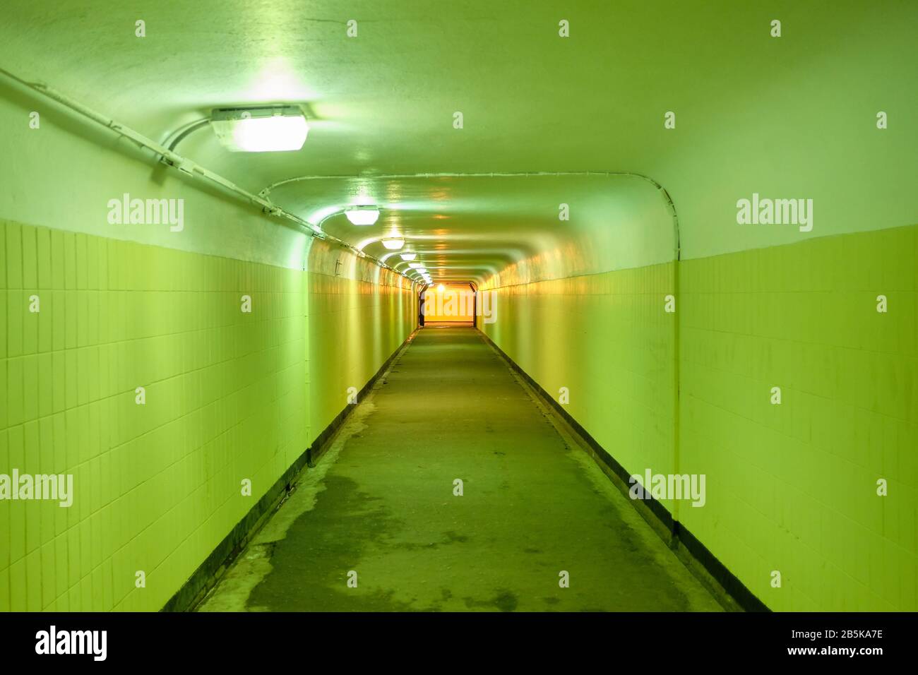 Underground pedestrian tunnel hi-res stock photography and images - Alamy Underground pedestrian tunnel hi-res stock photography and images - Alamy
