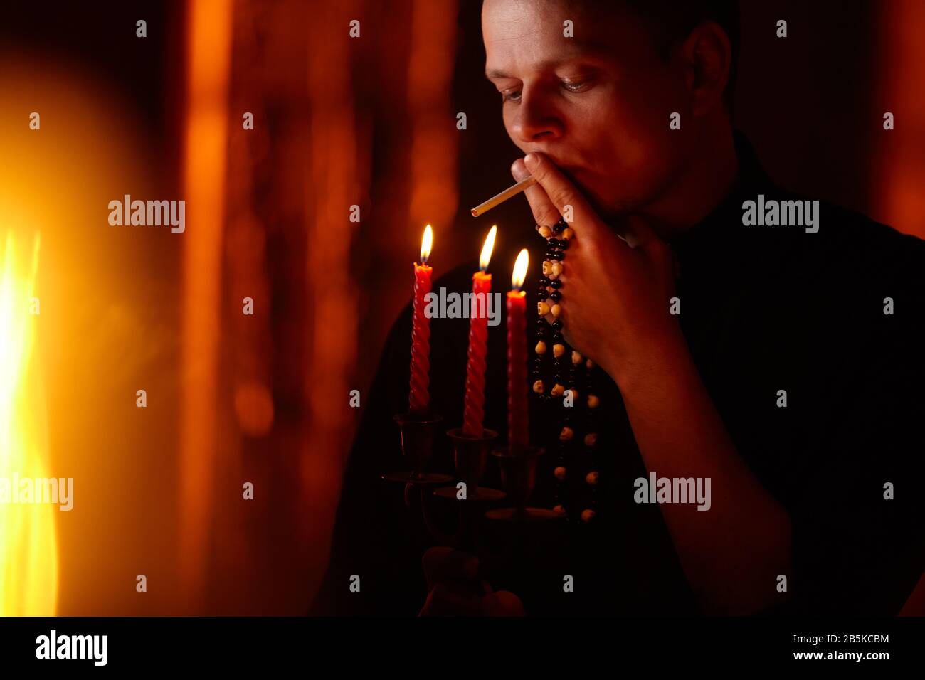 Father smoking hi-res stock photography and images - Alamy