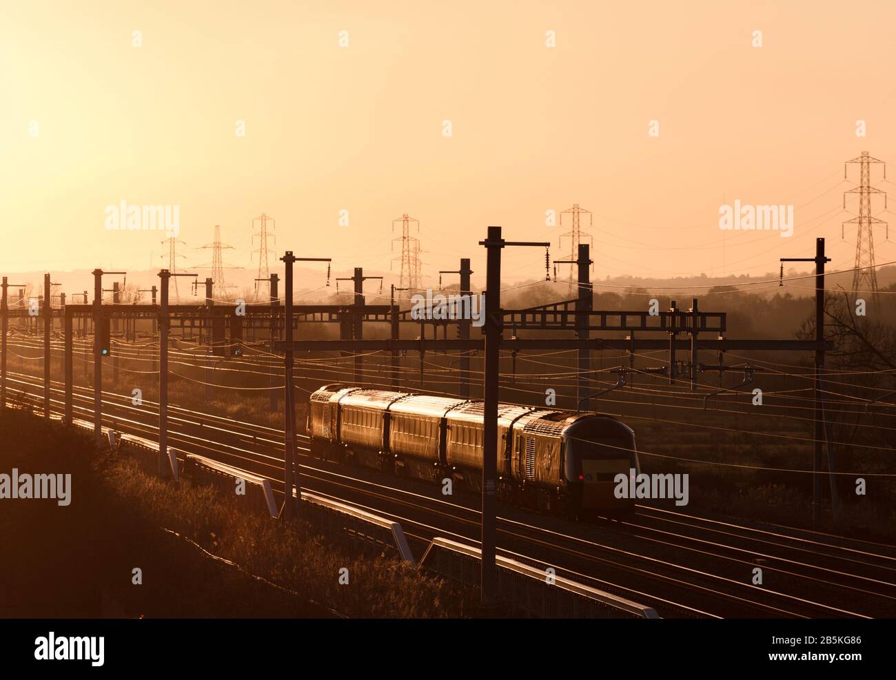Short First Great Western railway 'castle class' Intercity 125 passing ...
