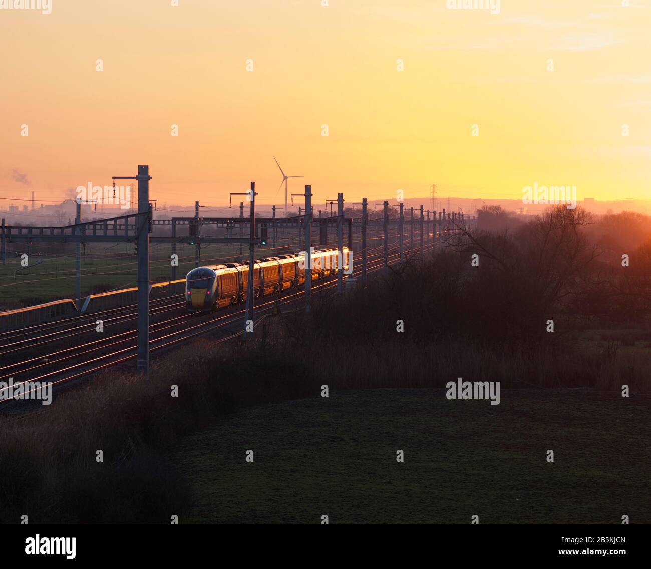 Class 800 intercity train hi-res stock photography and images - Alamy