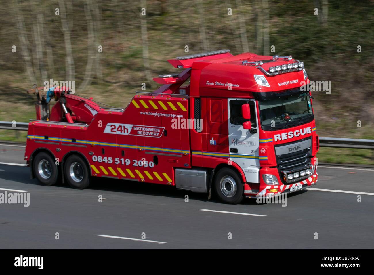 Hough Green Breakdown HGV recovery; UK Vehicular traffic, Broken down ...