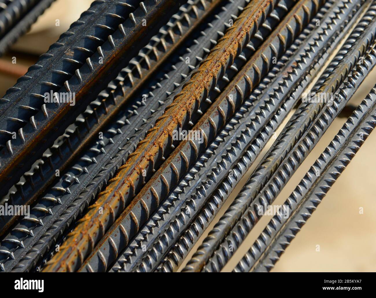 Reinforcing rods hi-res stock photography and images - Alamy