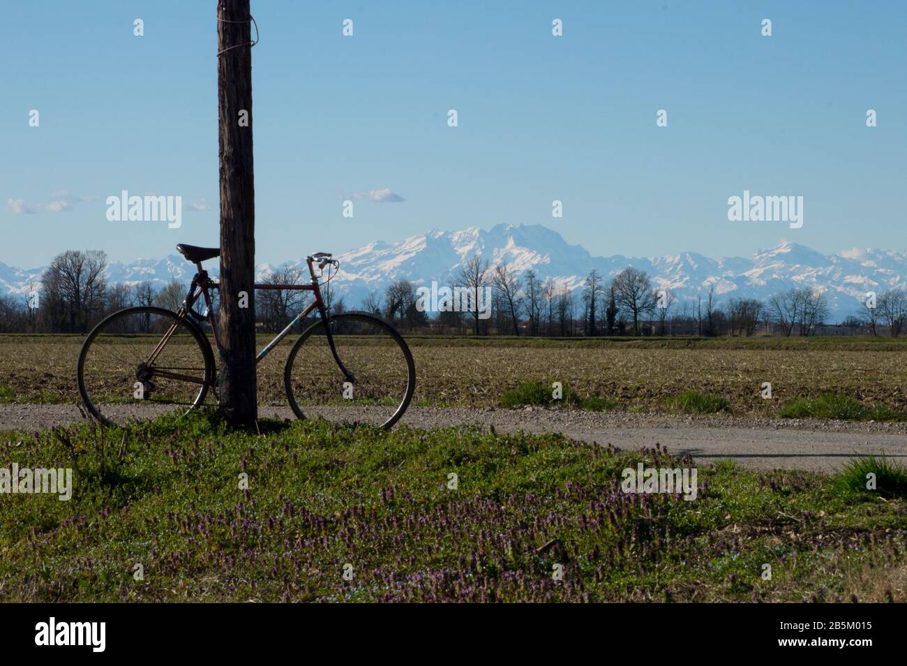 Milan Alps High Resolution Stock Photography and Images - Alamy