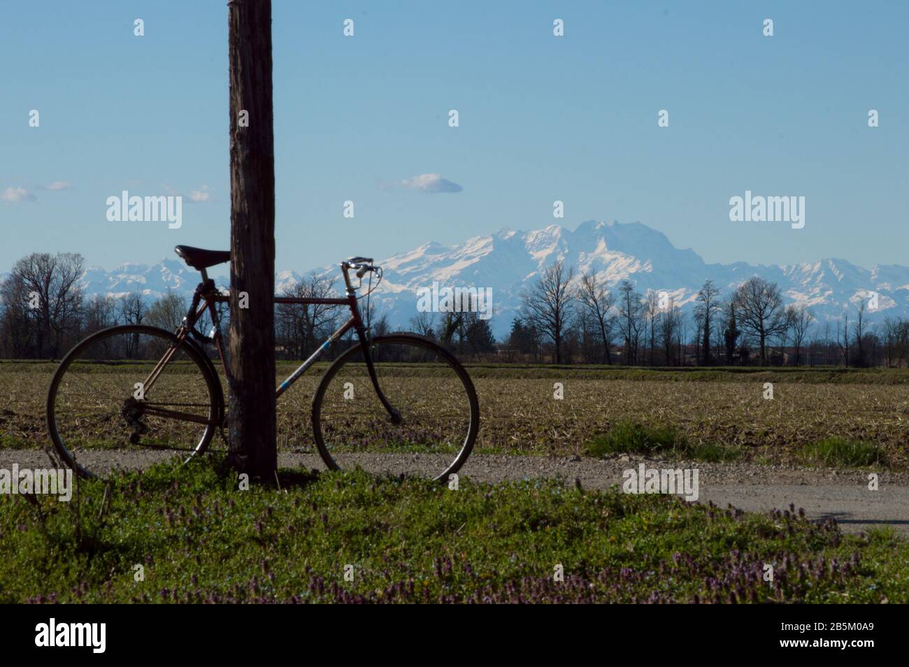 Milan Alps High Resolution Stock Photography and Images - Alamy
