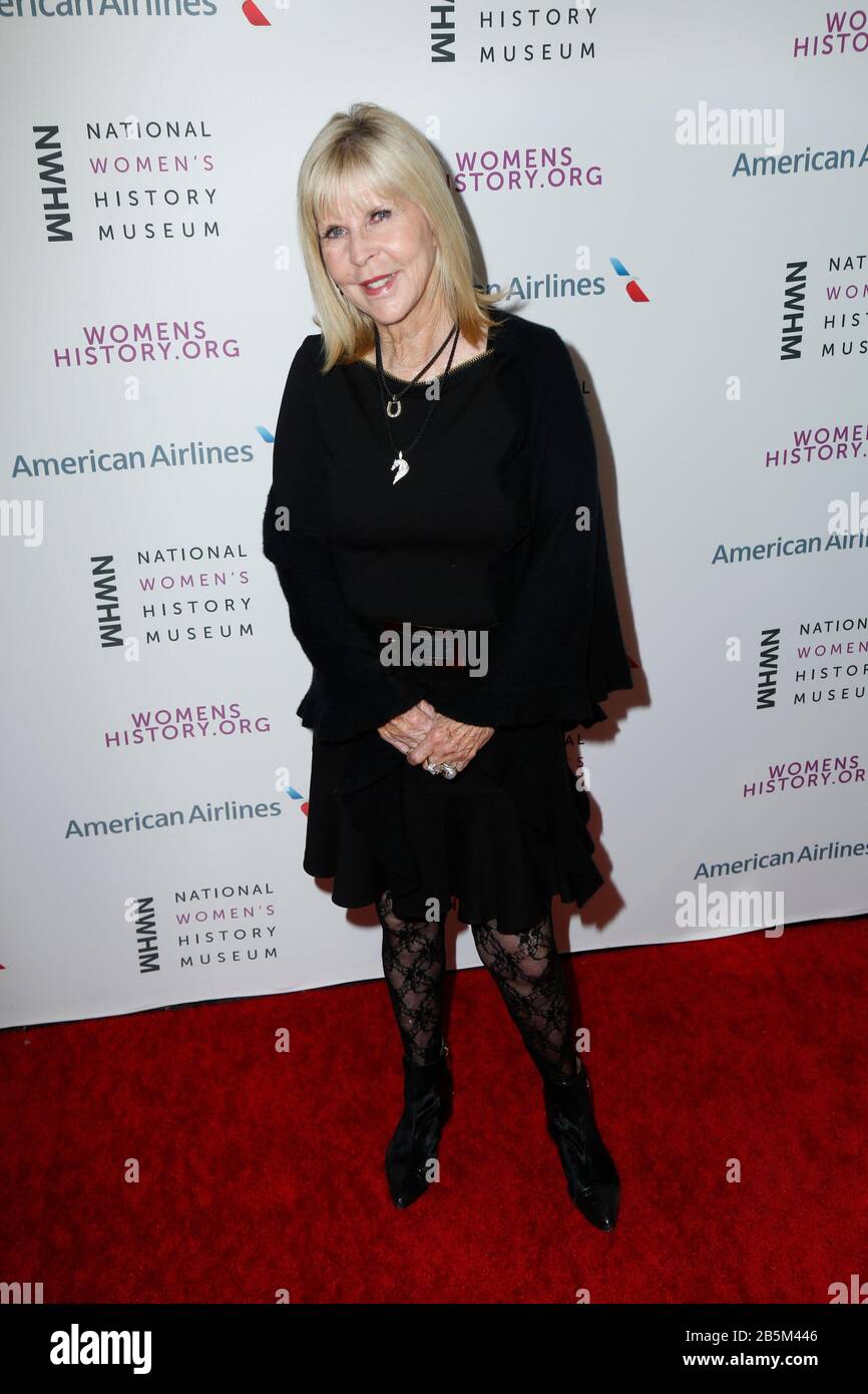 Los Angeles, USA. 08th Mar, 2020. Nancy O'Reilly walking the red carpet ...