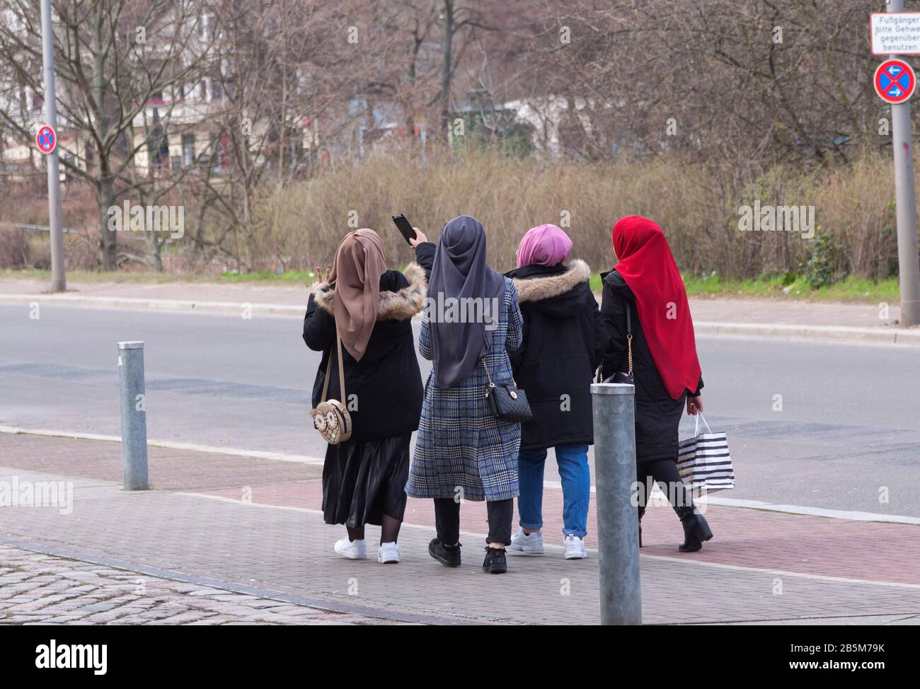 Symbolic photo for the multicultural clothing of women in Berlin ...