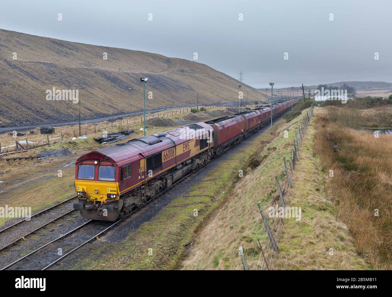 DB Cargo class 66 locomotive waiting to depart from Cwmbargoed opencast ...