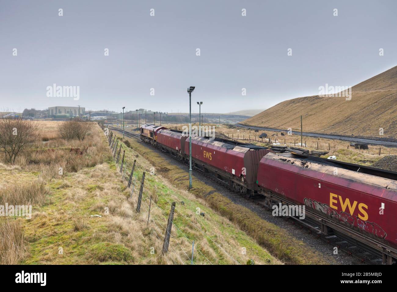 DB Cargo class 66 locomotive waiting to depart from Cwmbargoed opencast ...
