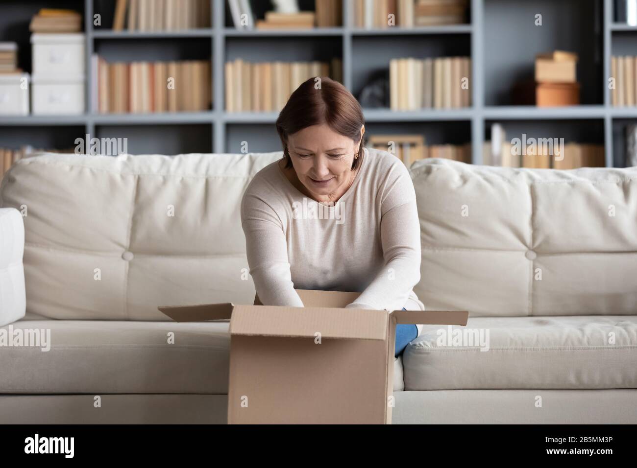 Aged box hi-res stock photography and images - Alamy