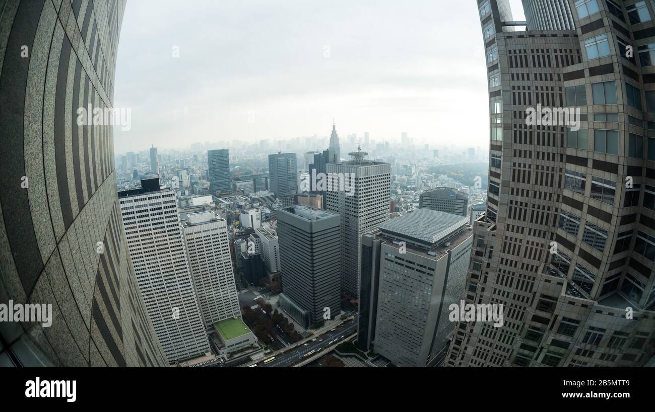 Office block shinjuku hi-res stock photography and images - Alamy