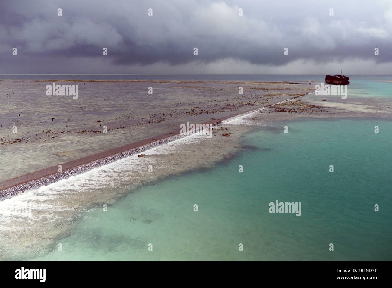 Capricorn bunker group hi-res stock photography and images - Alamy