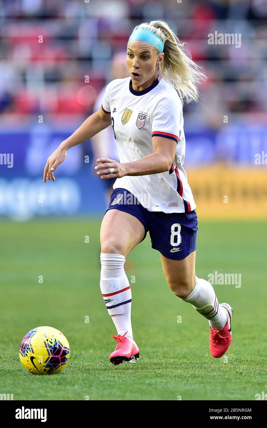 Julie Bull High Resolution Stock Photography and Images - Alamy