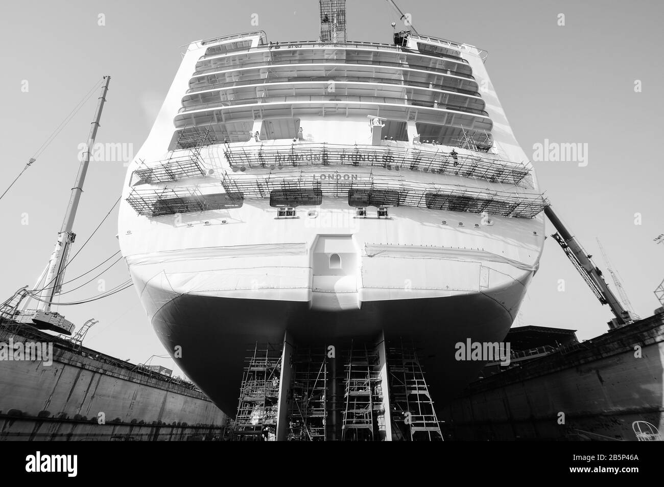 The Diamond Princess in dry dock, Sembawang Shipyard Stock Photo - Alamy