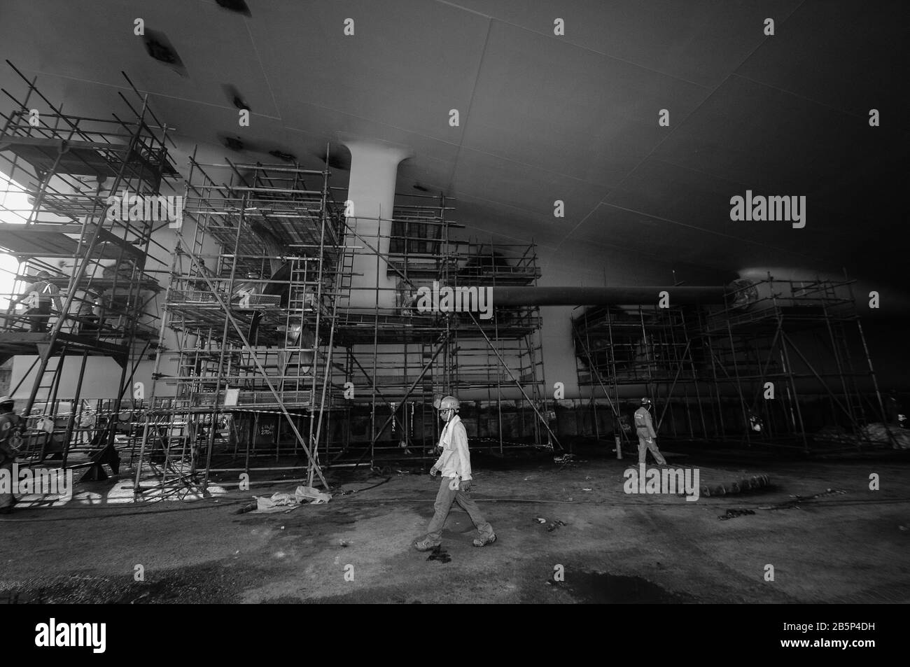 The Diamond Princess in dry dock, Sembawang Shipyard Stock Photo - Alamy
