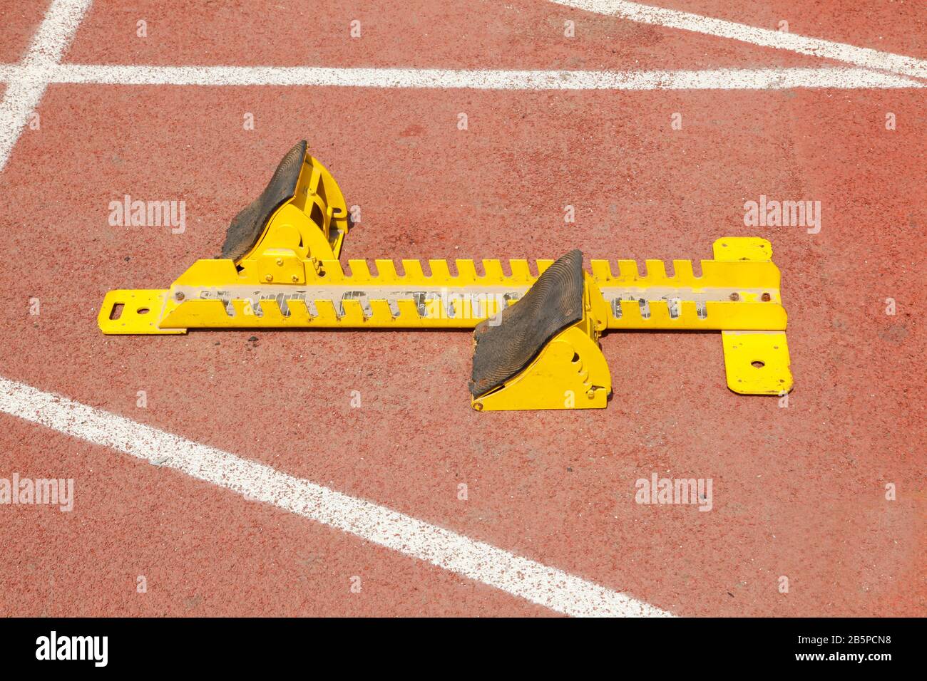 Motion sport athletics running track starting block competition ...