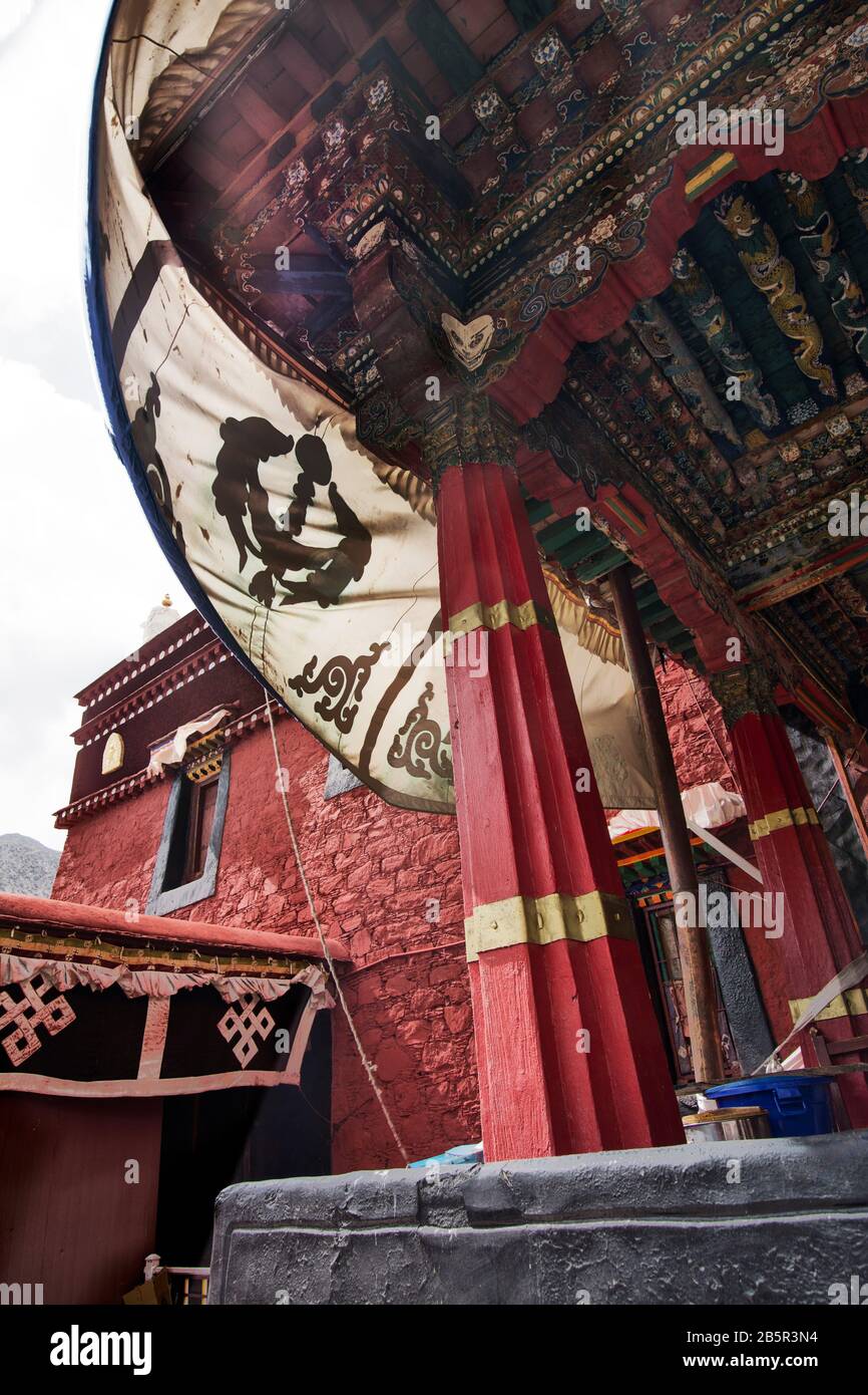 Nechung hi-res stock photography and images - Alamy