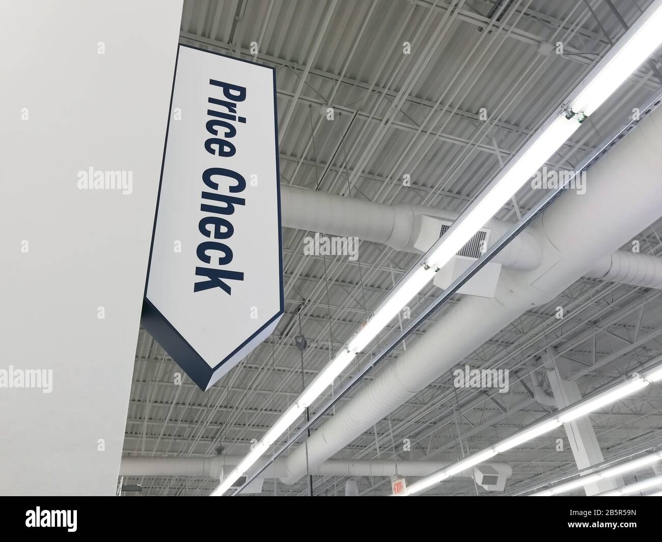 Retail direction hi-res stock photography and images - Alamy