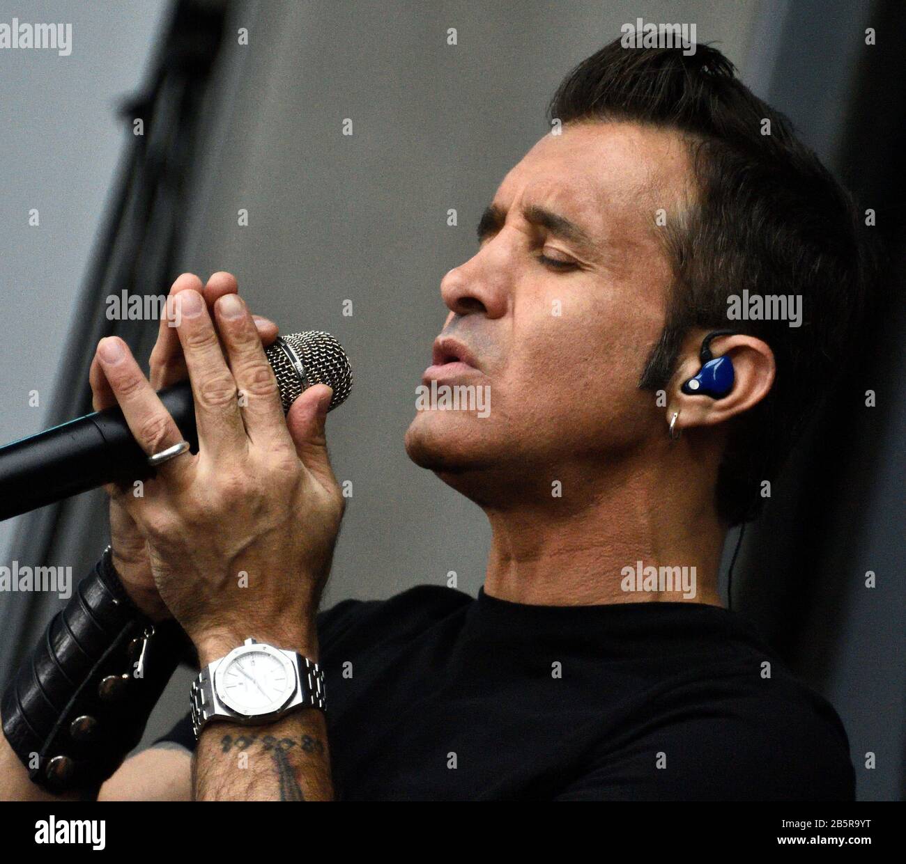 NEW YORK, NY, USA - AUGUST 23, 2019: American Singer-Songwriter Scott ...