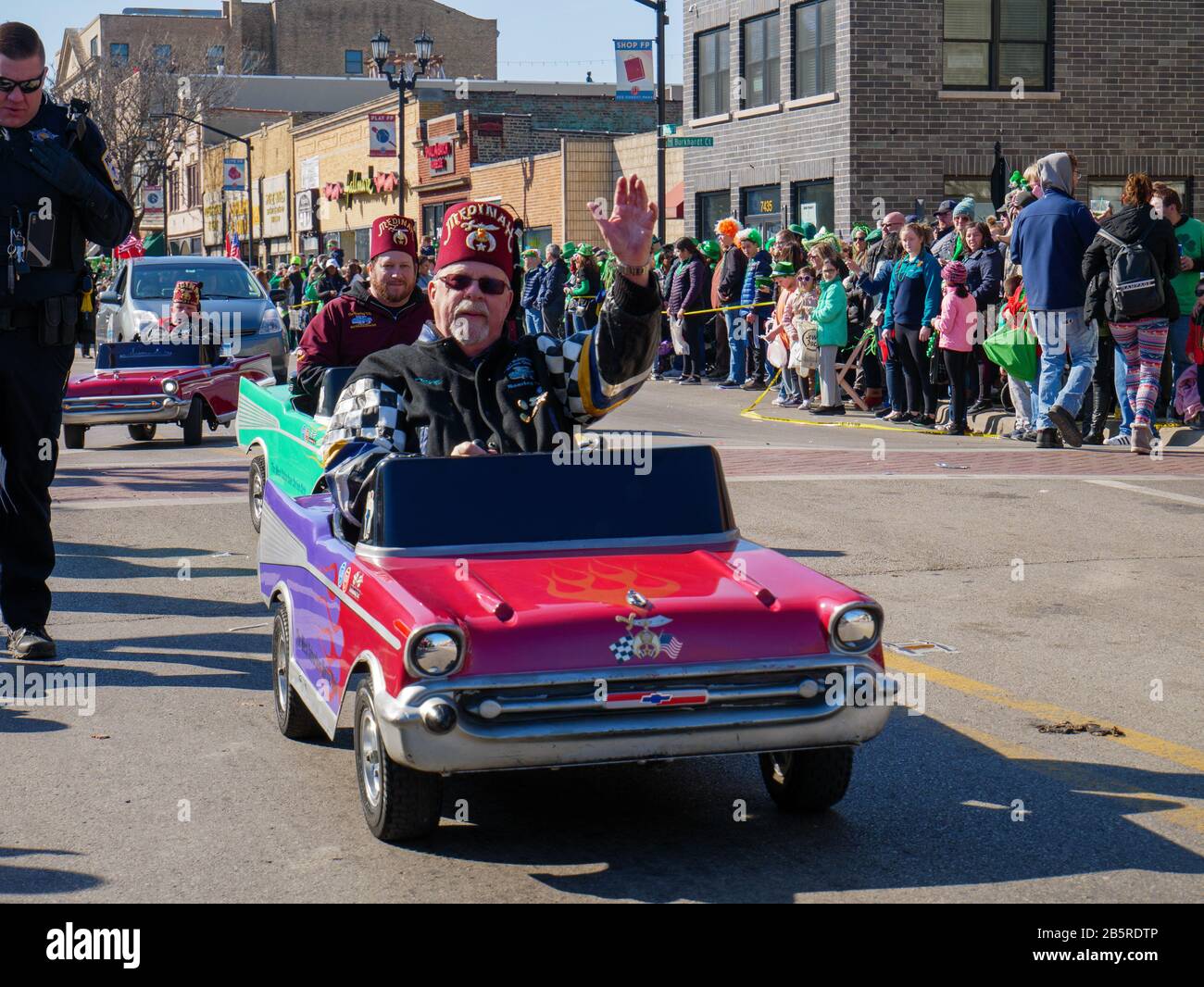 Shriner miniature car parade hi-res stock photography and images - Alamy