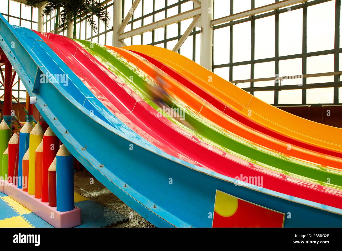 Vibrant water slides hi-res stock photography and images - Alamy