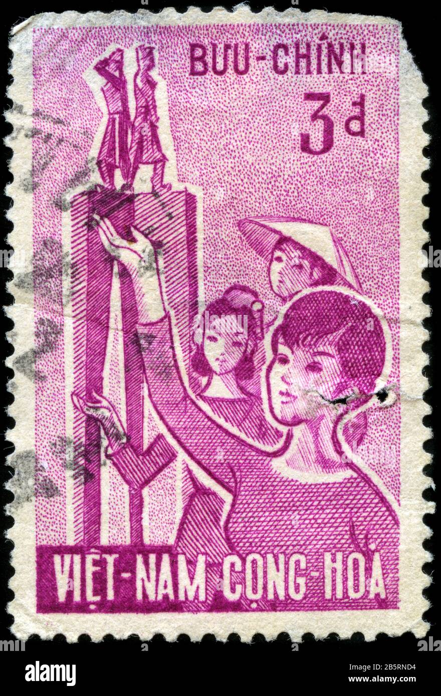 Trung sisters hi-res stock photography and images - Alamy