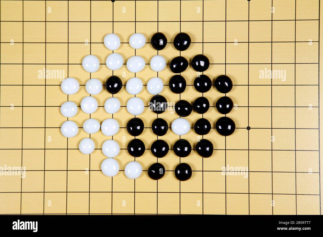 the game of go Stock Photo - Alamy