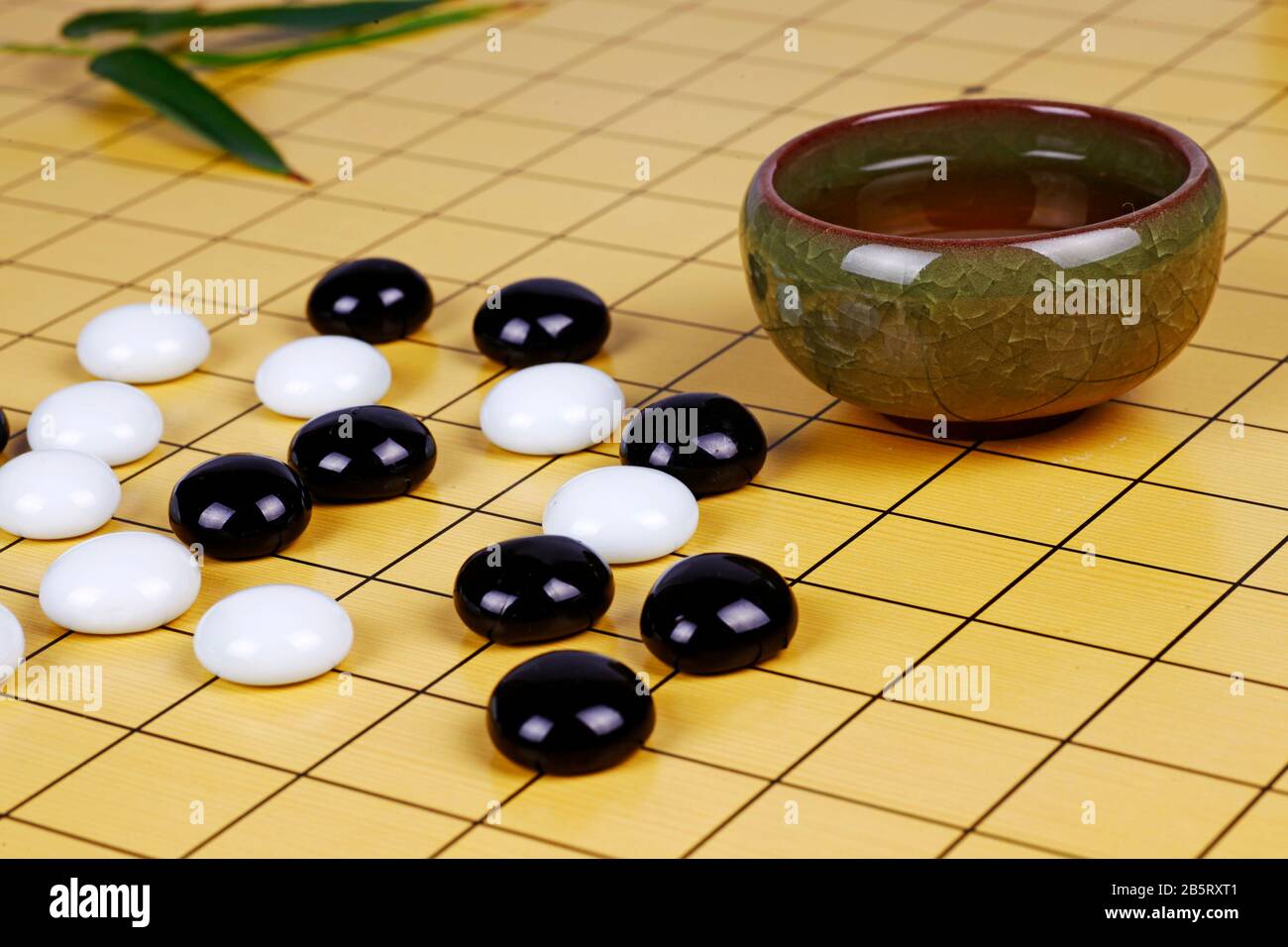 the game of go Stock Photo - Alamy