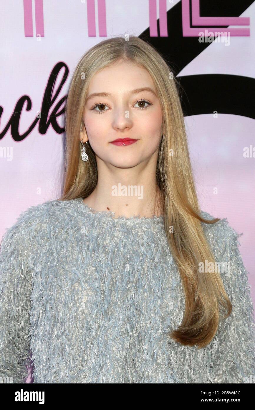 Los Angeles, CA. 8th Mar, 2020. Emily Dobson at arrivals for TO THE ...