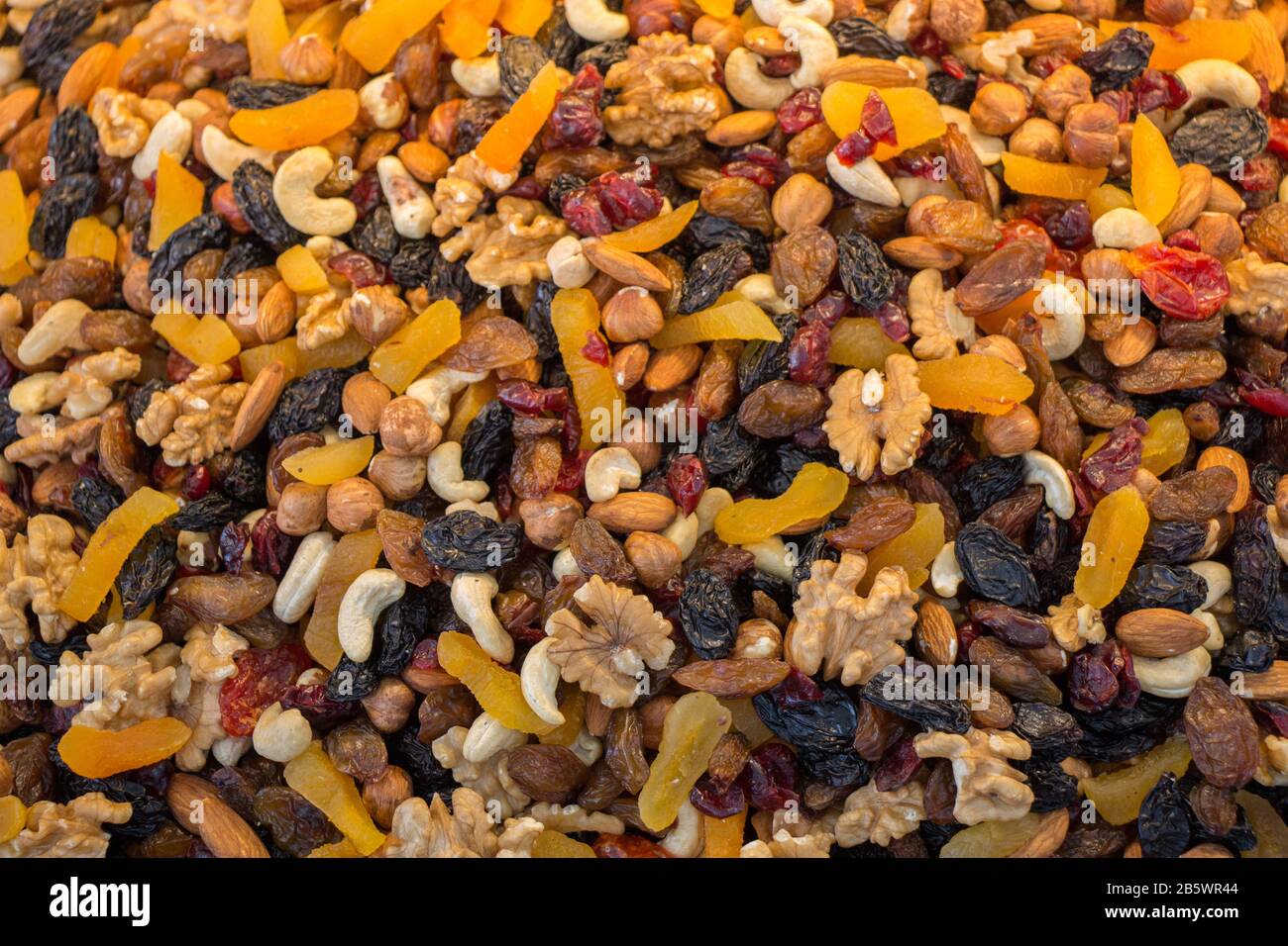 Various dried Fruit as snacks in a Bazaar Stock Photo - Alamy