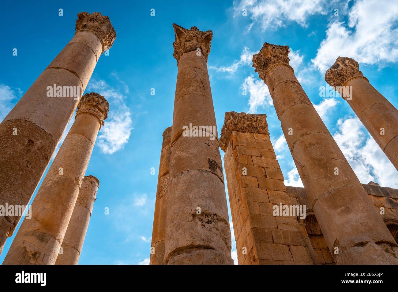 Ancient Roman ruins in Jerash, Jordan Stock Photo - Alamy