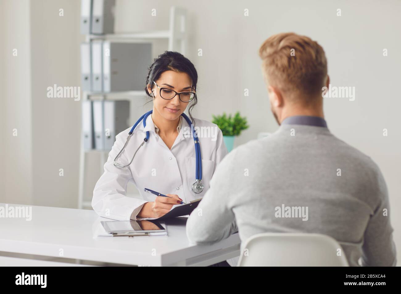 Female urologist hi-res stock photography and images - Alamy