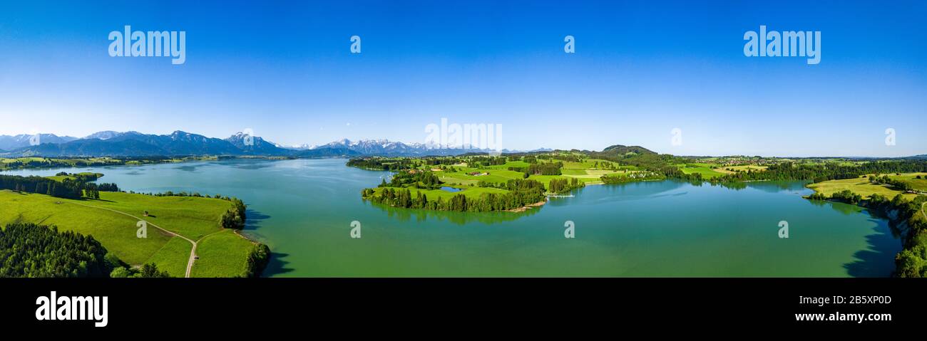 Aerial view to Forggensee and bavarian alpine border Stock Photo - Alamy